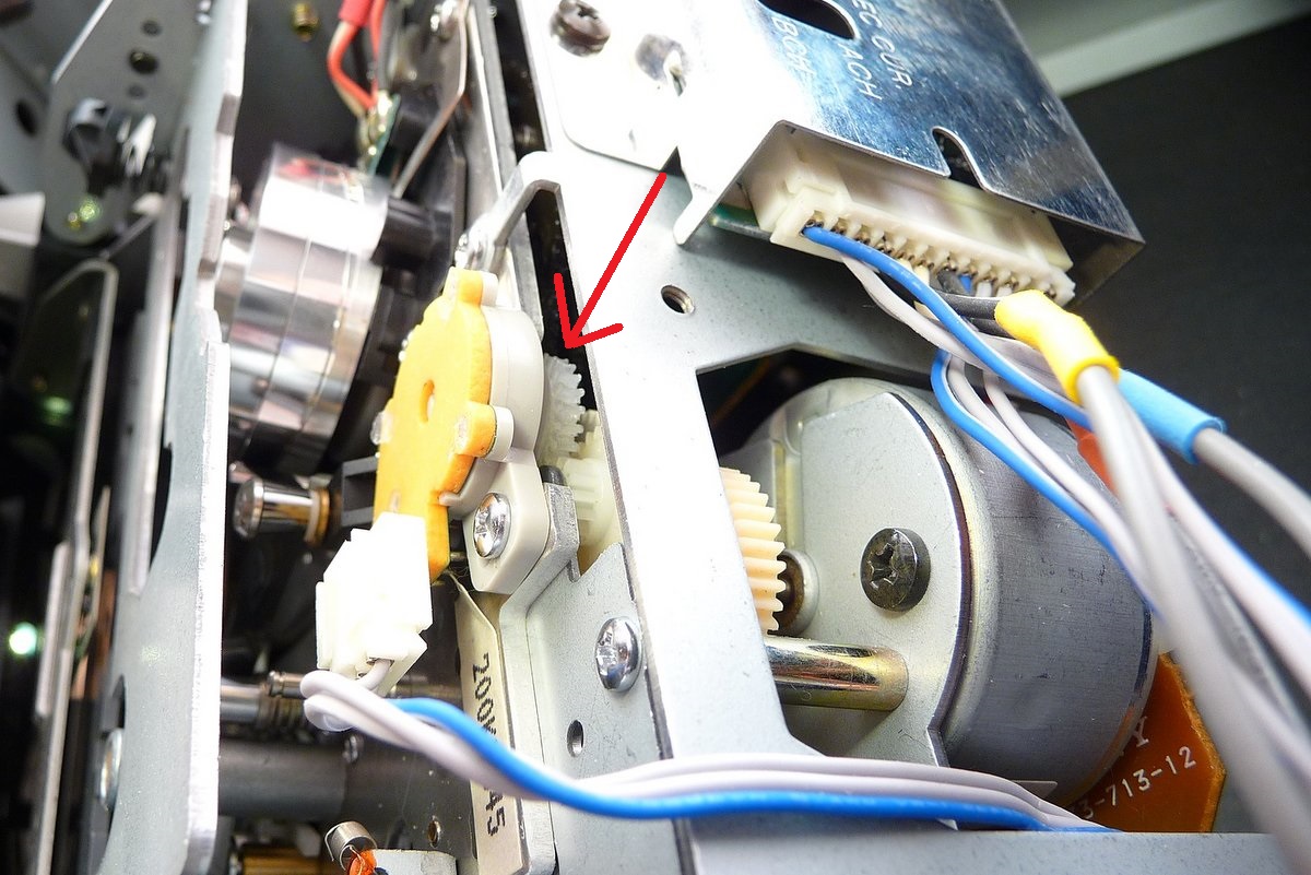 Sony DAT Rotary Encoder Gear - FiXAMENT